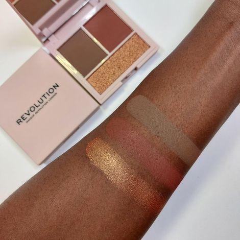 makeup revolution compact powder