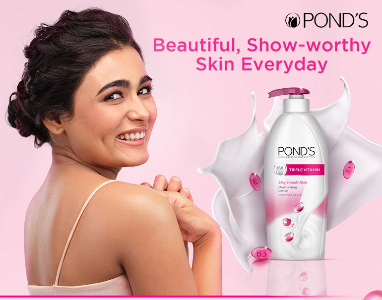 POND'S Triple Vitamin Moisturising Body Lotion 275 ml