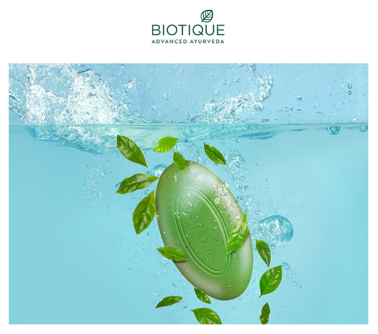 Biotique Basil & Parsley Revitalizing Bathing Bar 75g