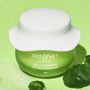 Dot & Key CICA + Niacinamide Oil-Free Moisturizer, 60ml