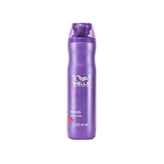 Wella Professionals Refresh Revitalizing Shampoo (250 ml)