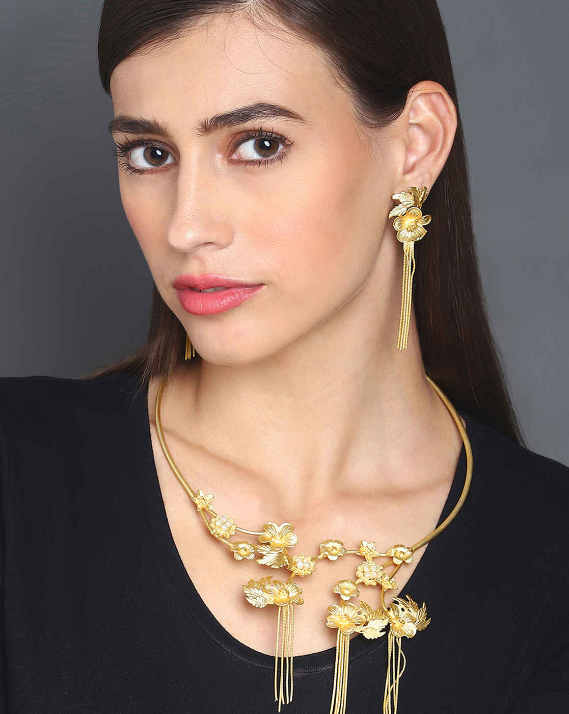 SOHI Gold-Plated Contemporary Jewellery Set
