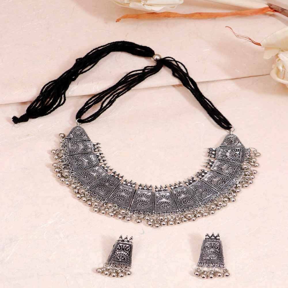 Crunchy Fashion Oxididsed Traditional German Silver Plated Choker ...