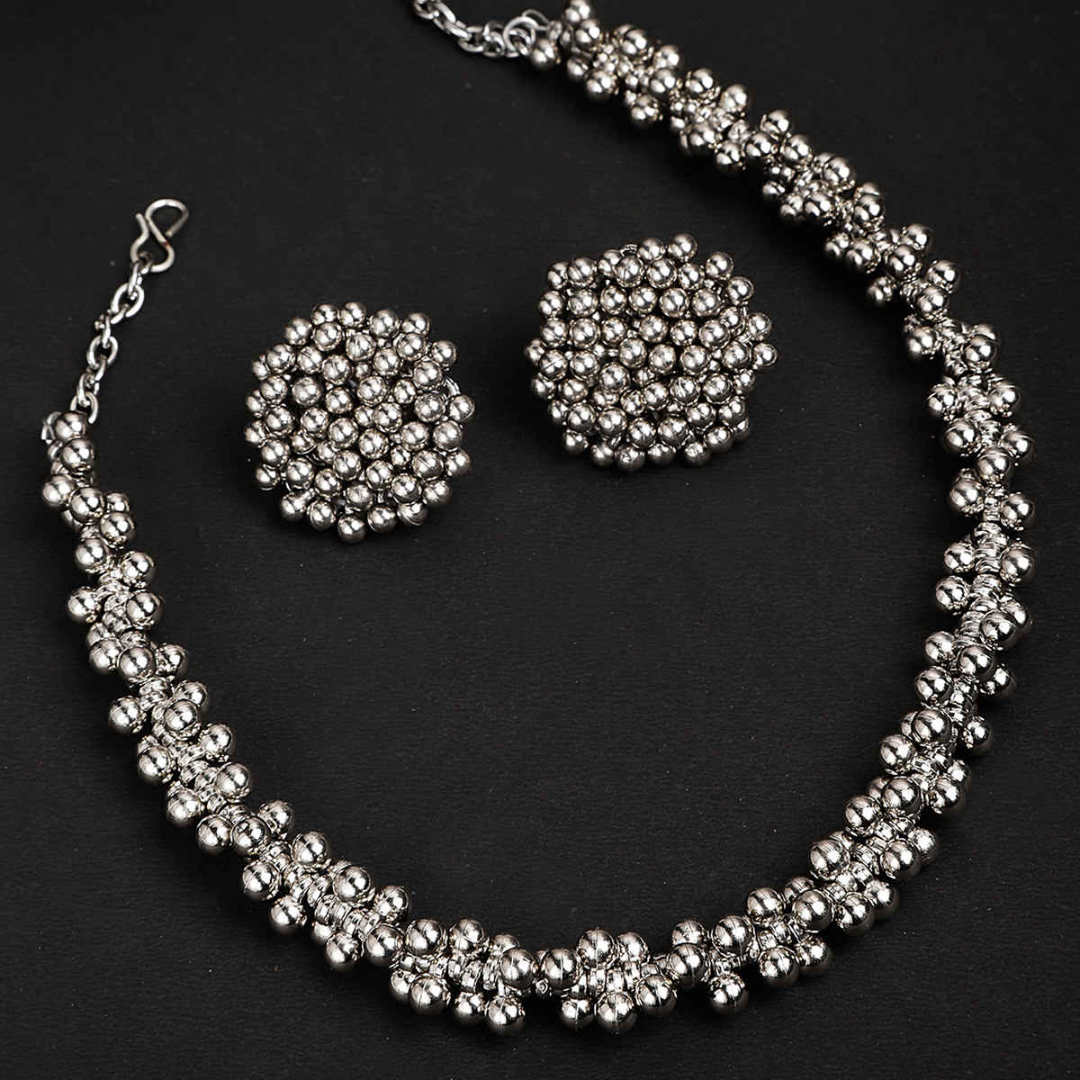 Karatcart Silver Tone Tassel Ball Choker Necklace Set for Women