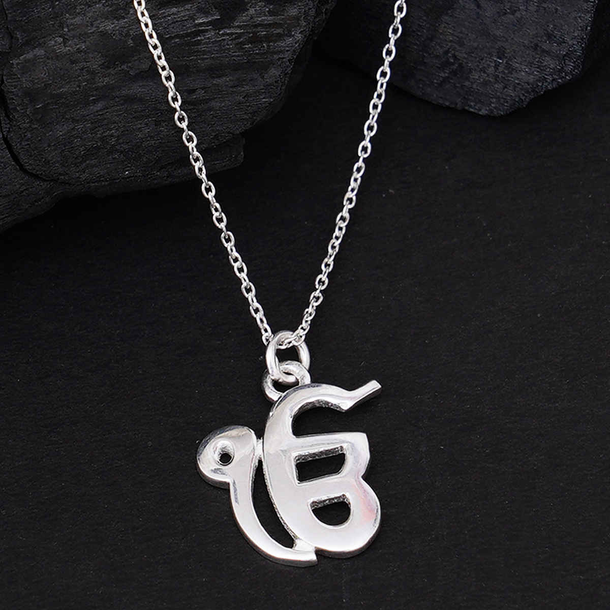 KUNUZ by Karatcart 925 Sterling Silver Ek-Onkar Shape Pendent for Women