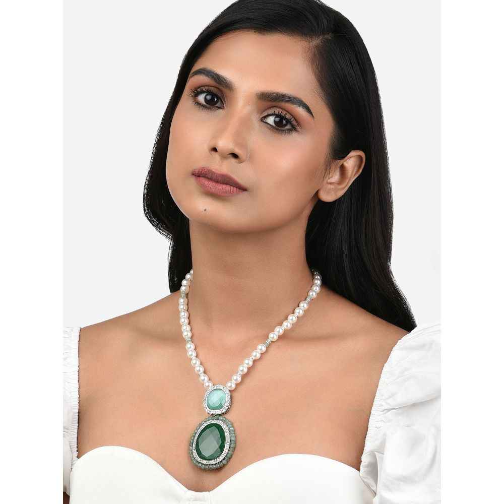 Ahaanya Green Agate And Cubic Zirconia Diamond Necklace With Pearls ...