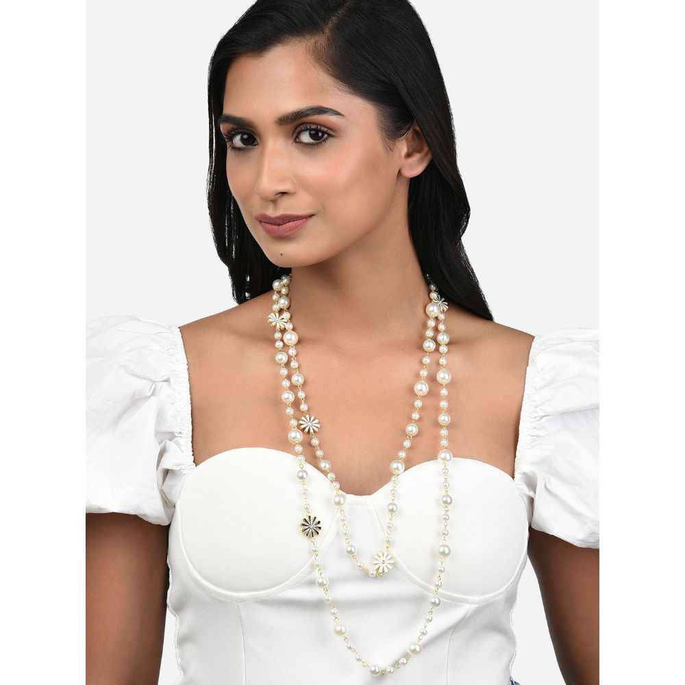 Ahaanya White Pearl Necklace With Gold Tone Chain O2AHANK55