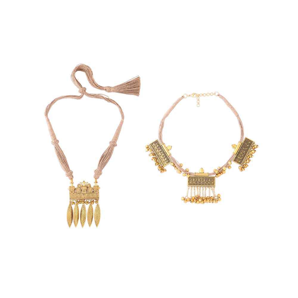 Ahaanya Set Of 2 Necklaces In Biege TIOO2AHANK191
