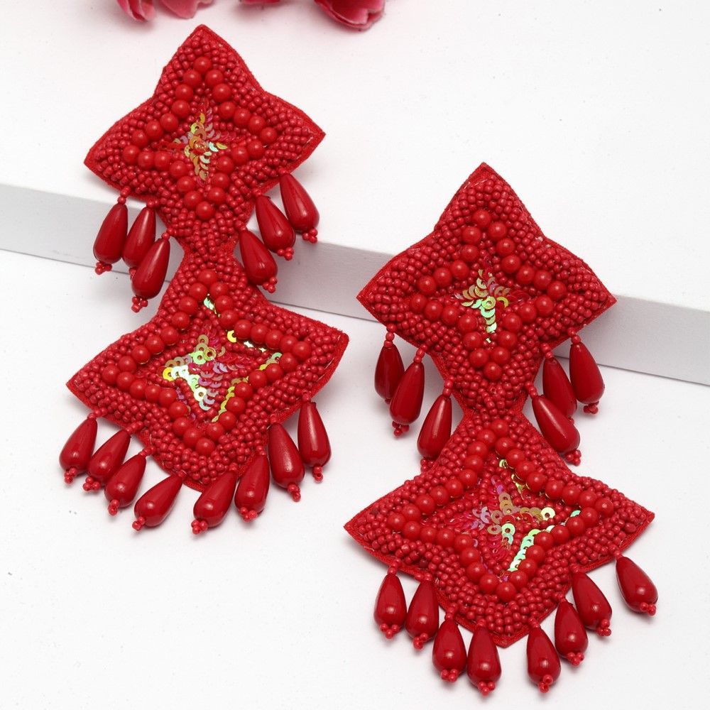 Moedbuille Red Pearls and Beads Studded Contemporary Design Handcrafted ...