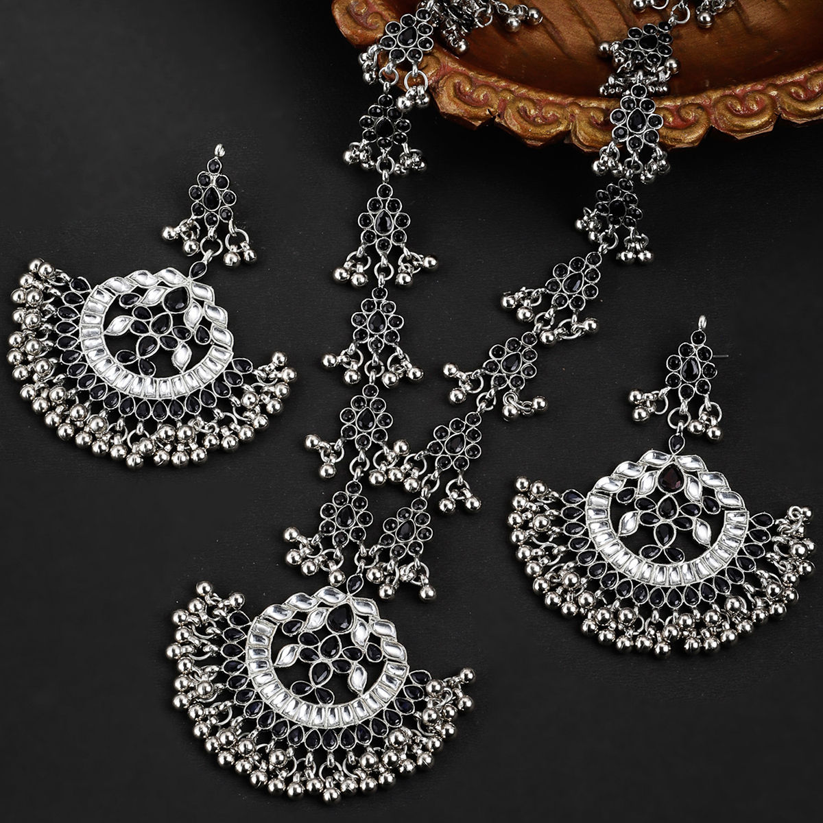 Karatcart Oxidised Silver Black Kundan Studded Antique Rani Haar ...
