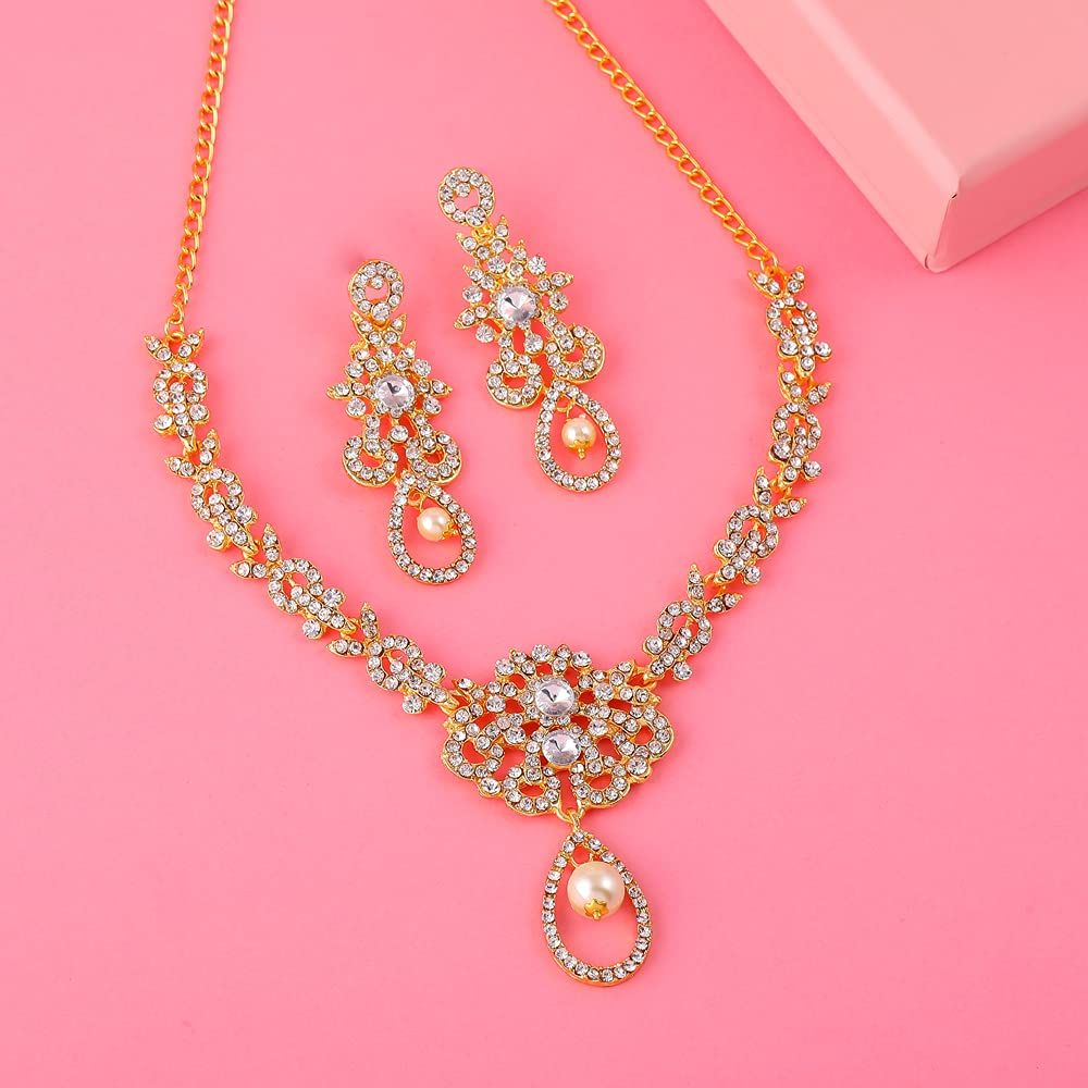 Estele Gold Plated Scintillate Pearl Drop Jewellery Set for Women