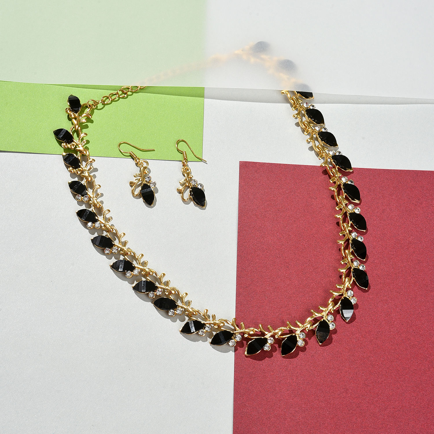 SOHI Gold-Plated Black Stone-Studded Jewellery Set