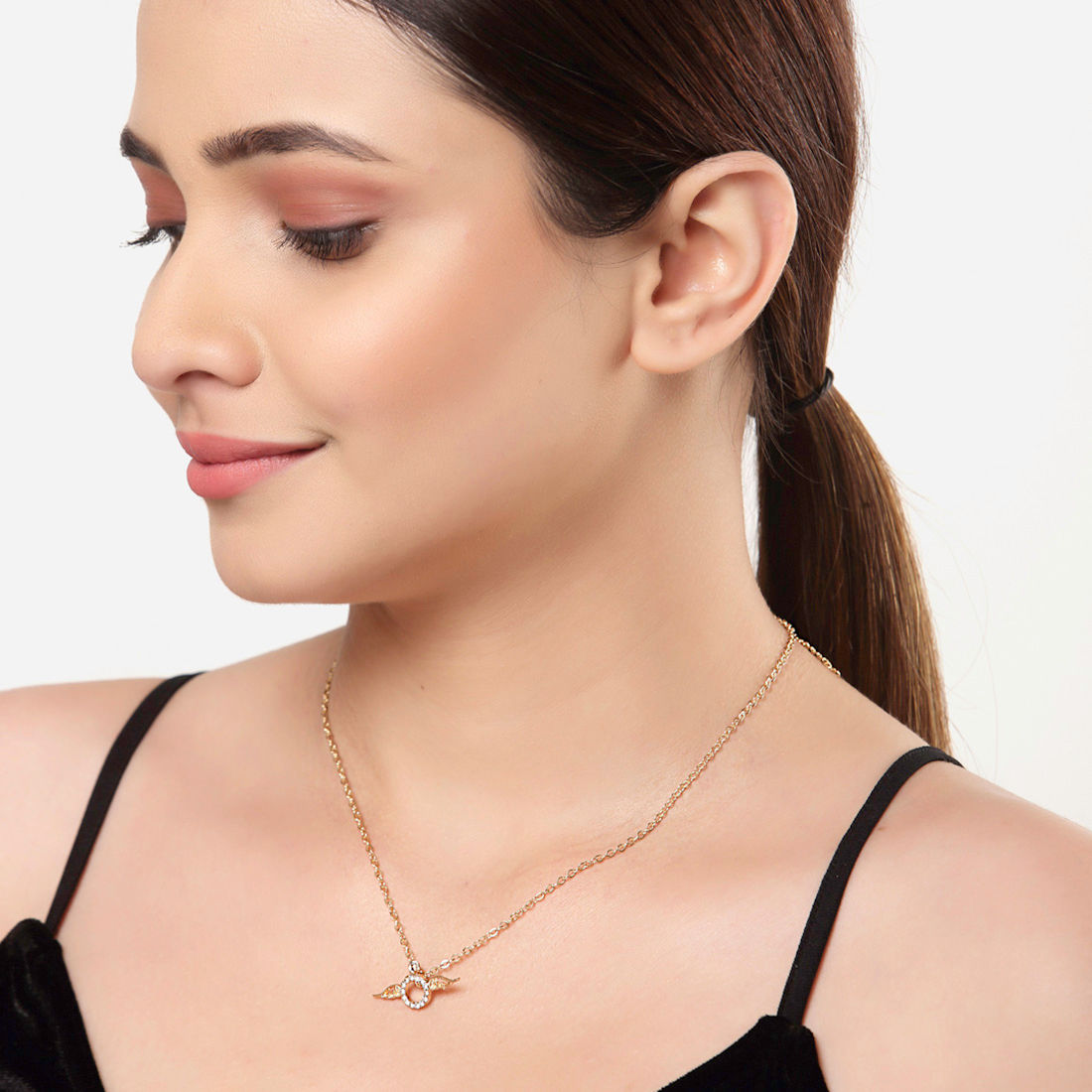 Ferosh Winged Halo Necklace