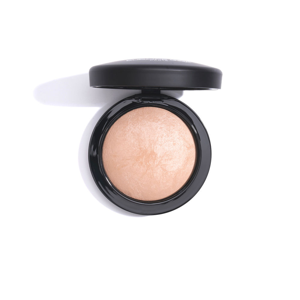 Europe Girl Skinfinish Compact -50 10g