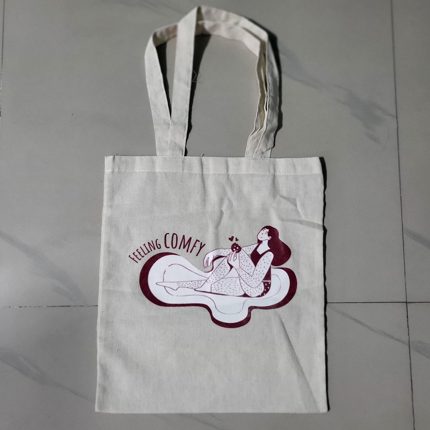 Carmesi Feeling Comfy Tote Bag