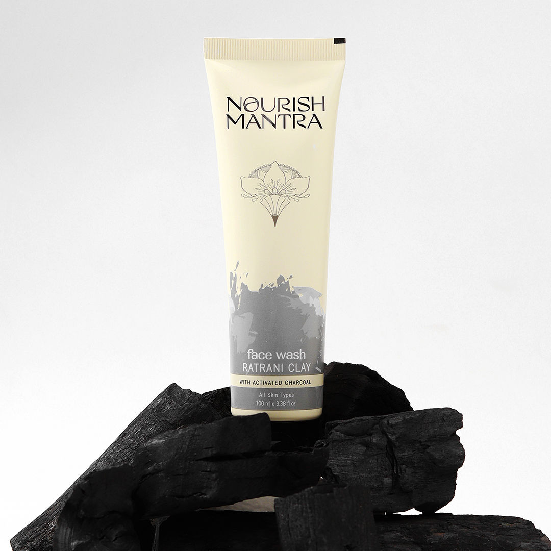 Nourish Mantra Ratrani Moroccan Lava Face Wash with Activated Charcoal ...